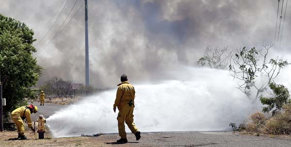 Wildfire charred 25 acres a minute | News, Sports, Jobs - Maui News